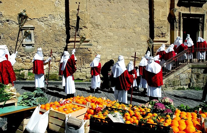 Pasqua: le Processioni più belle d'Italia