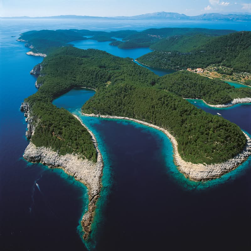 Le 10 spiagge più belle della Croazia da vedere questa estate