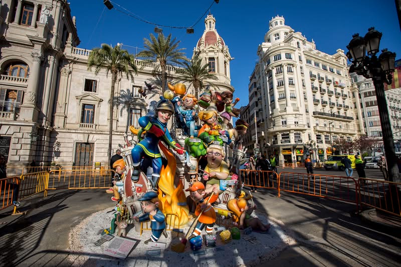 Fallas de Valencia: todo lo que deberías ver y hacer
