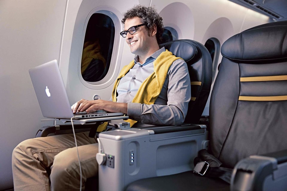 Sådan flyver du på business class - billigere end du tror