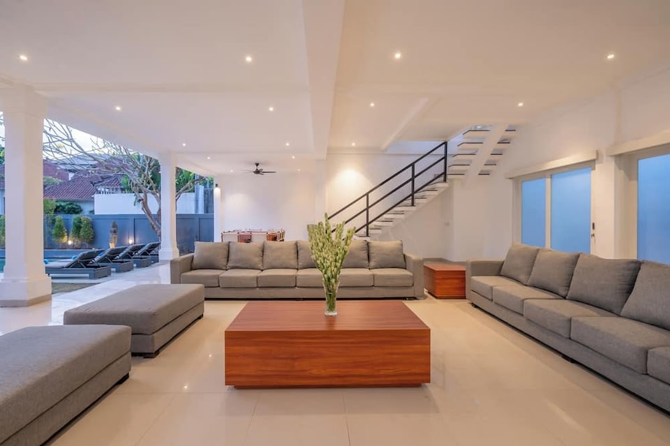 Olivia Estate by Villas Direct Bali, Seminyak Hotels - Skyscanner