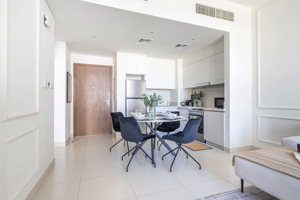 Frank Porter - Park Point Building C, Dubai Hotels - Skyscanner