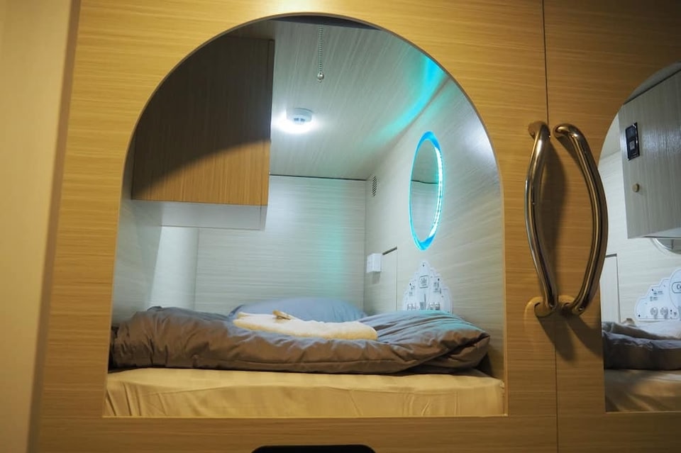 Coller Chinatown-Boutique Capsule Hotel, Singapore Hotels - Skyscanner
