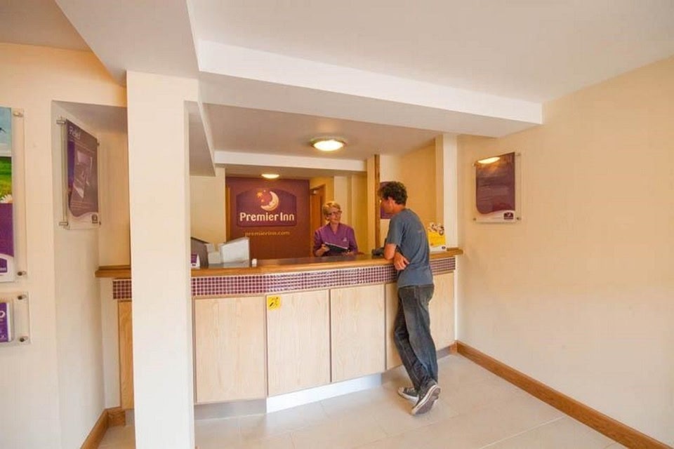Premier Inn Falkirk Central, Falkirk Hotels - Skyscanner