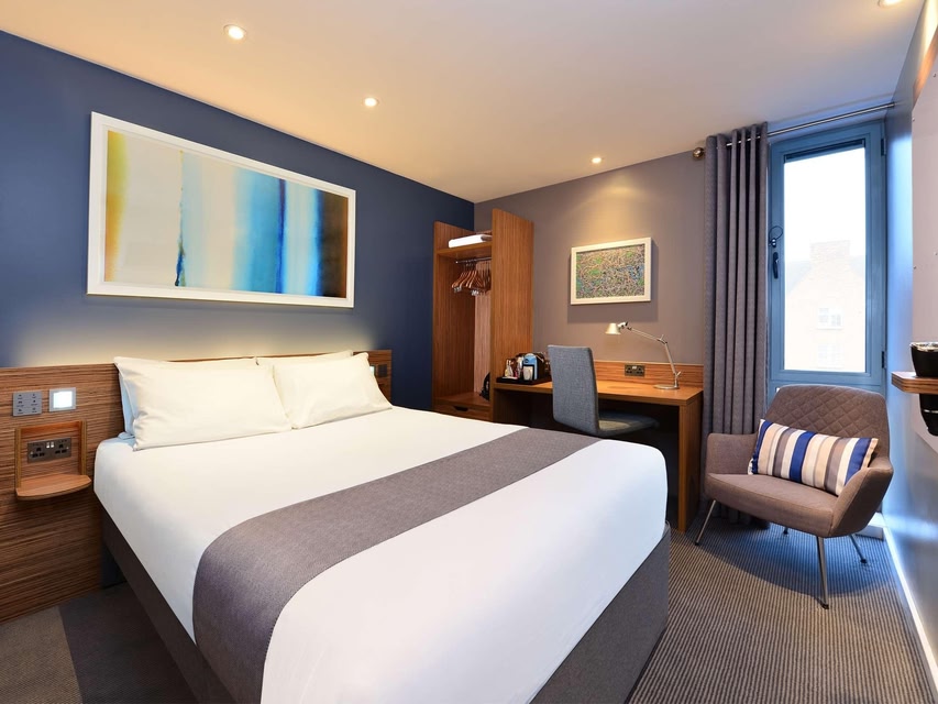 Premier Inn London Clapham, London Hotels - Skyscanner