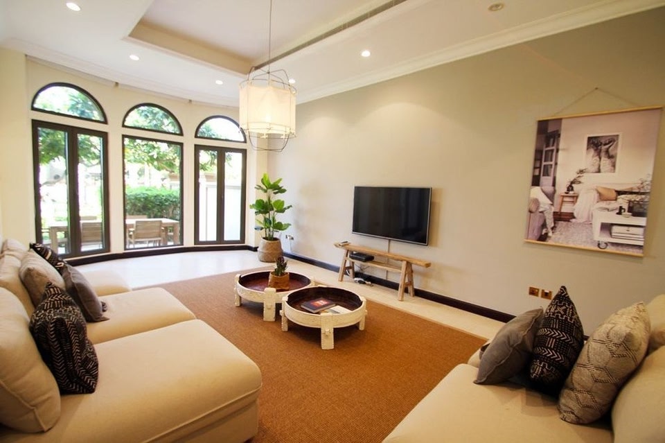Kennedy Towers - Canal Cove N, Dubai Hotels - Skyscanner