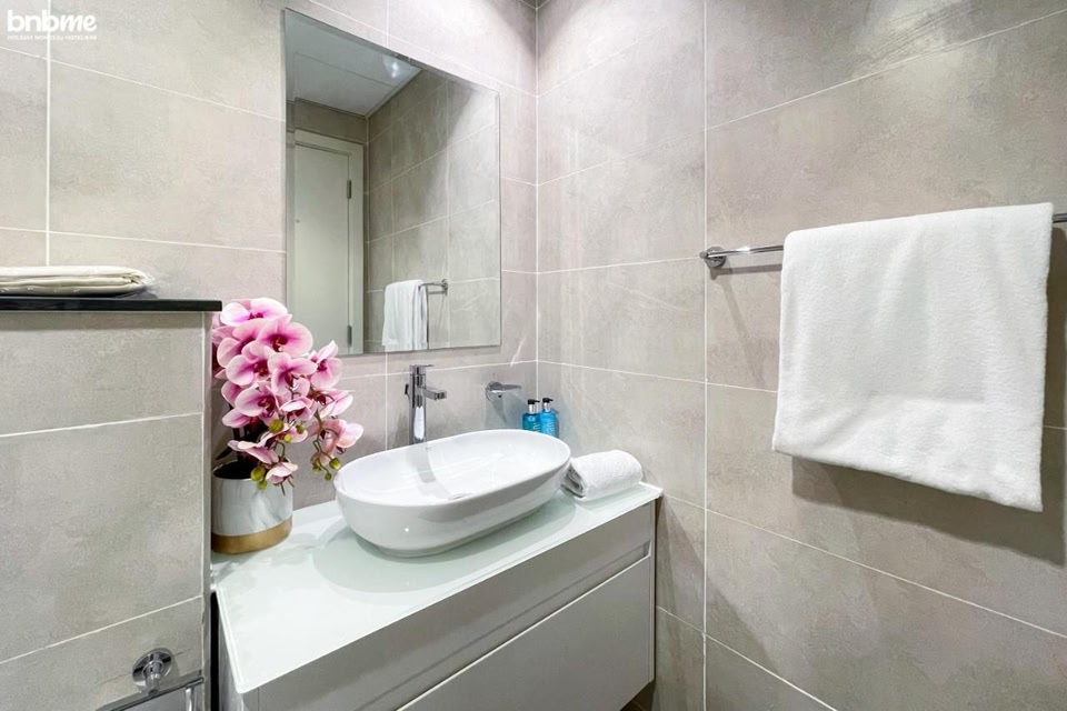 Carson Tower- A Damac Hills 1, Studio Apartment, Dubai Hotels - Skyscanner