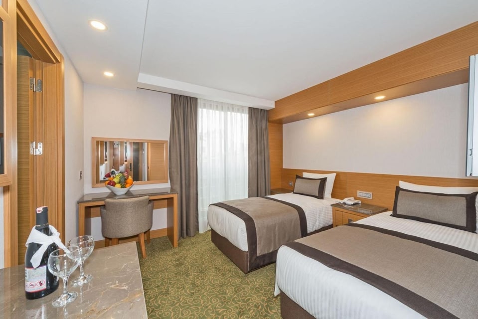 Hotel Bisetun Hotel, Istanbul - Skyscanner