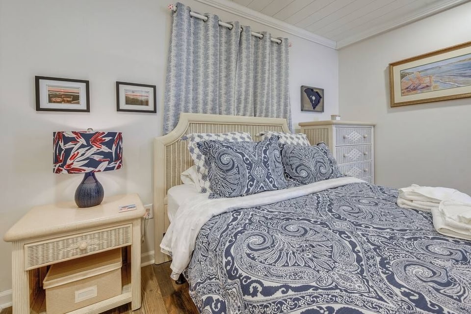 Walk to Beach and Marsh Condo in Murrells Inlet, Murrells Inlet Hotels ...