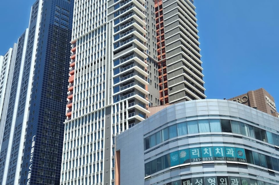 釜山的The Solid Residence - Elbon the Stay by Haeundae，每晚最低只要 NT$1,523 ...