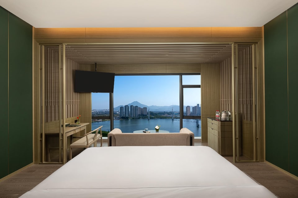 Crowne Plaza Putian by IHG, Putian Hotels - Skyscanner