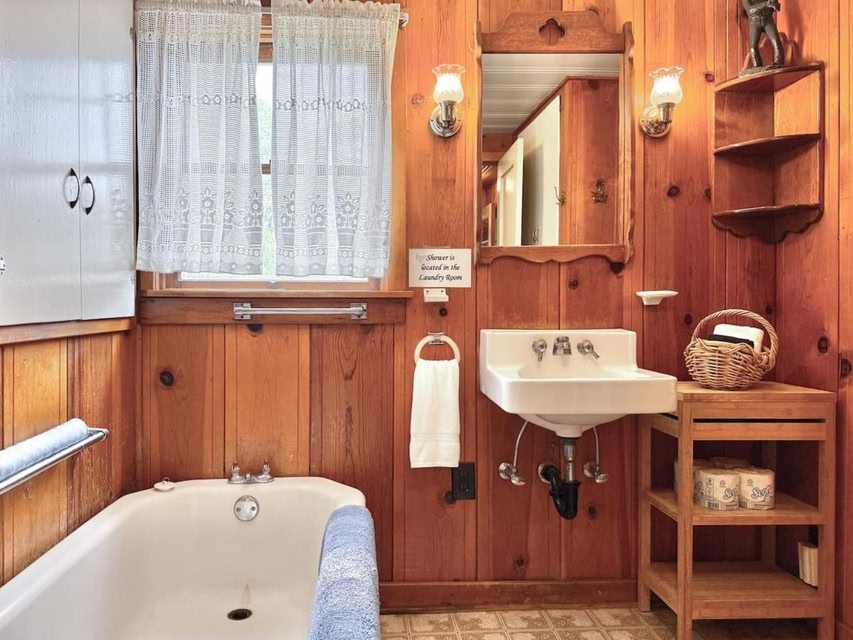 Hotéis Homestead Ranch near Yosemite with Horses and Chickens, Midpines ...