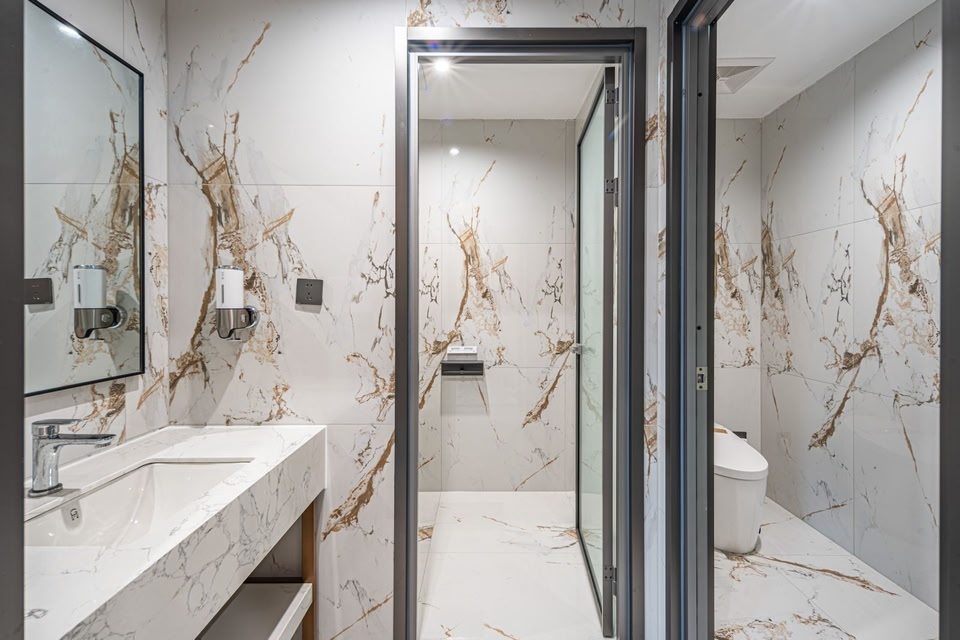 Guike Hotel (Shanghai Global Harbor Zhongning Road Subway Station ...