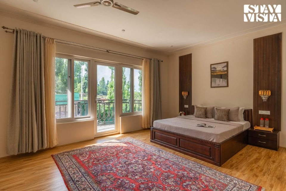 StayVista at Palais Vienna With Lawn, Bonfire & BBQ, Srinagar Hotels ...