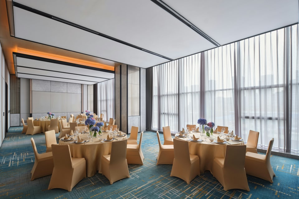 DoubleTree by Hilton Zhengzhou East, Zhengzhou Hotels - Skyscanner