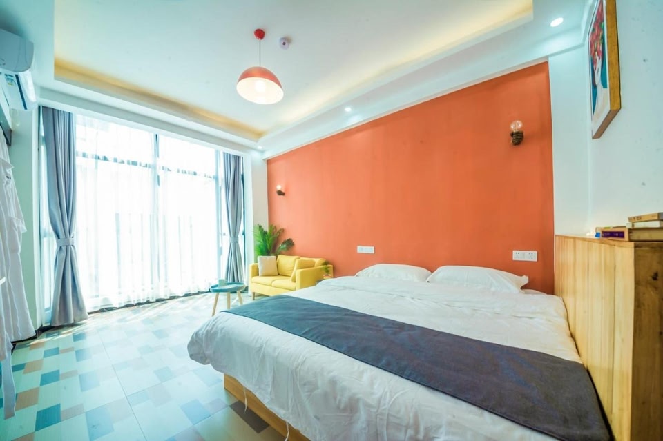 Zhangjiajie Twelve Warm Inn-Near the Tianmen Mountain Cableway station ...