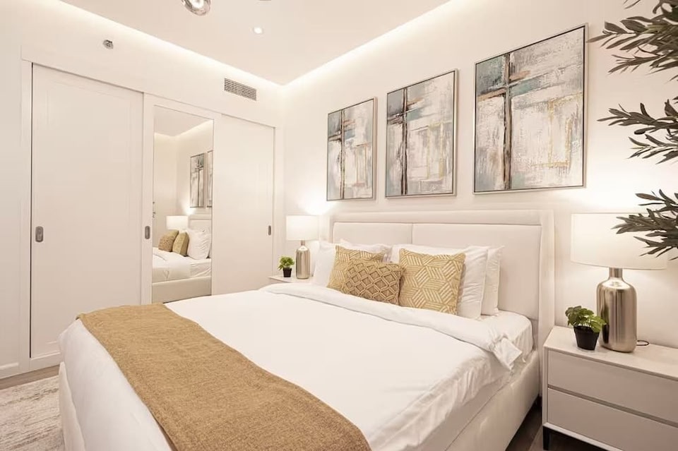 Princess Tower - Spectacular Sky Views, Palm Jumeirah & JBR Beach ...