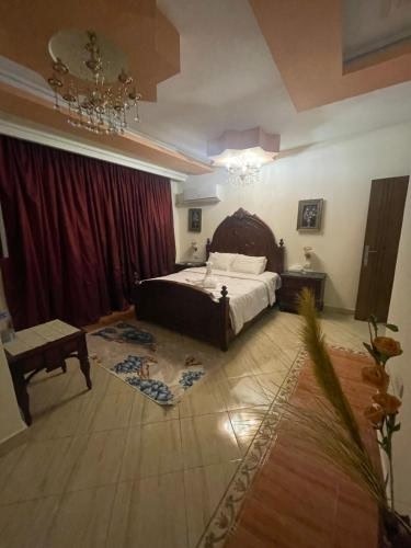 Queen Isis Pyramids View Hotel, Giza Hotels - Skyscanner