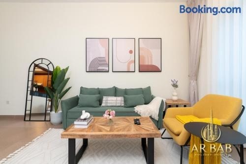 Hamilton Residence - Luxury 1BR - Stunning Dubai Canal View - Near ...