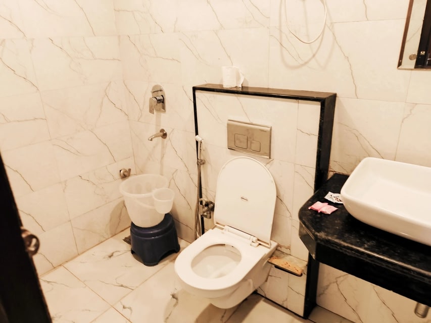 Hotel The Caves Aerocity New Delhi, New Delhi Hotels - Skyscanner