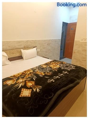 Krishnam Palace - Near Prem Mandir & new Rang ji Temple - Fully AC ...