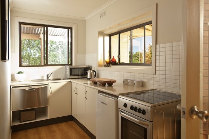 Tara Cottage - pet Friendly, Daylesford Hotels - Skyscanner