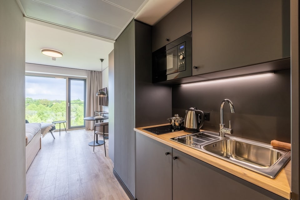 The Base Park View Studio Apartment, Hotels in München – Skyscanner