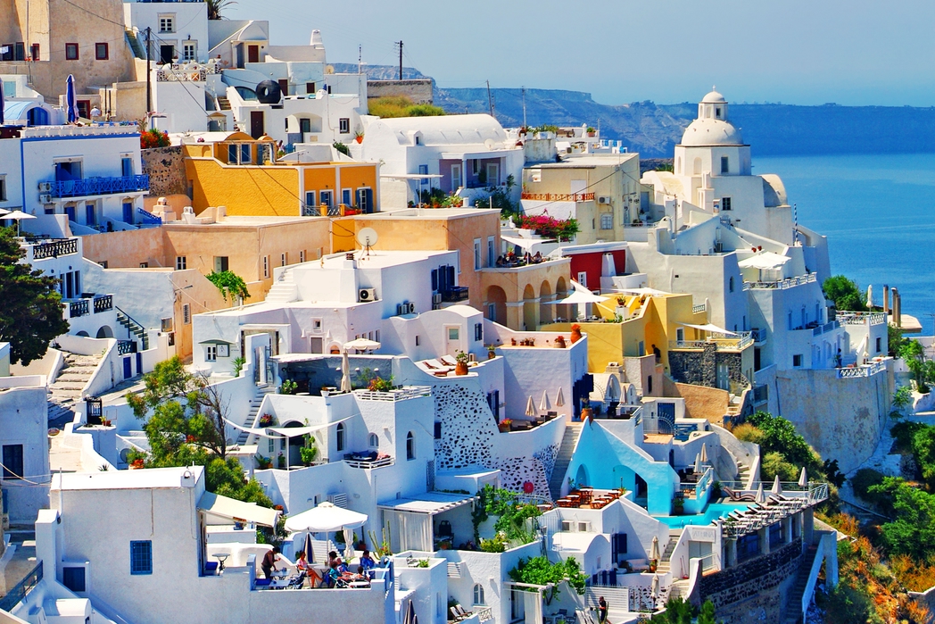 Τα πιο φθηνά ακτοπλοϊκά εισιτήρια για Σαντορίνη με τη Skyscanner