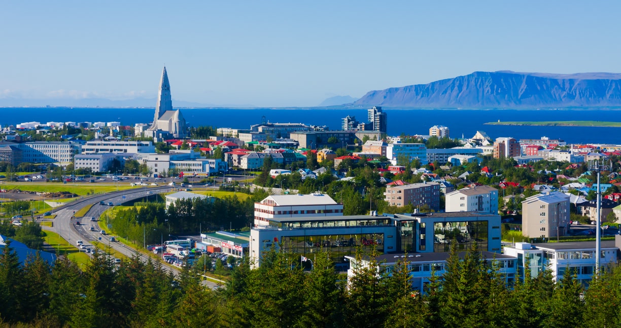 Flyfar Flight Deals: Save Money on Flights | Skyscanner Canada