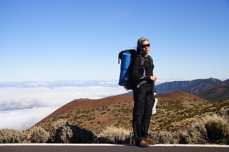 5 Ways to Travel the World With No Money | Skyscanner US