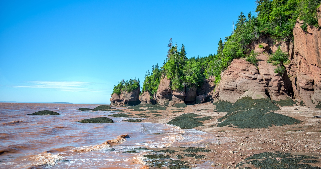 10 natural wonders of Canada you've never heard of | Skyscanner