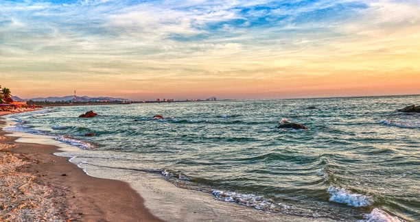 Where is hot in November | Skyscanner US