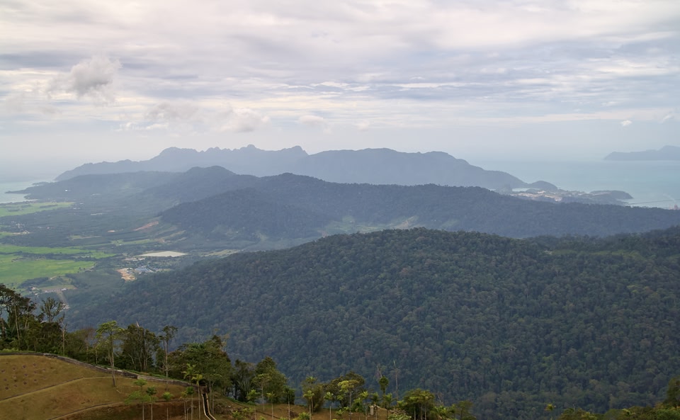8 mountains to climb in Southeast Asia for beginners - Skyscanner Singapore