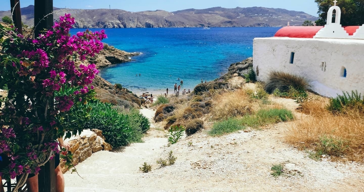 3 amazingly warm weather vacations in May | Skyscanner Canada