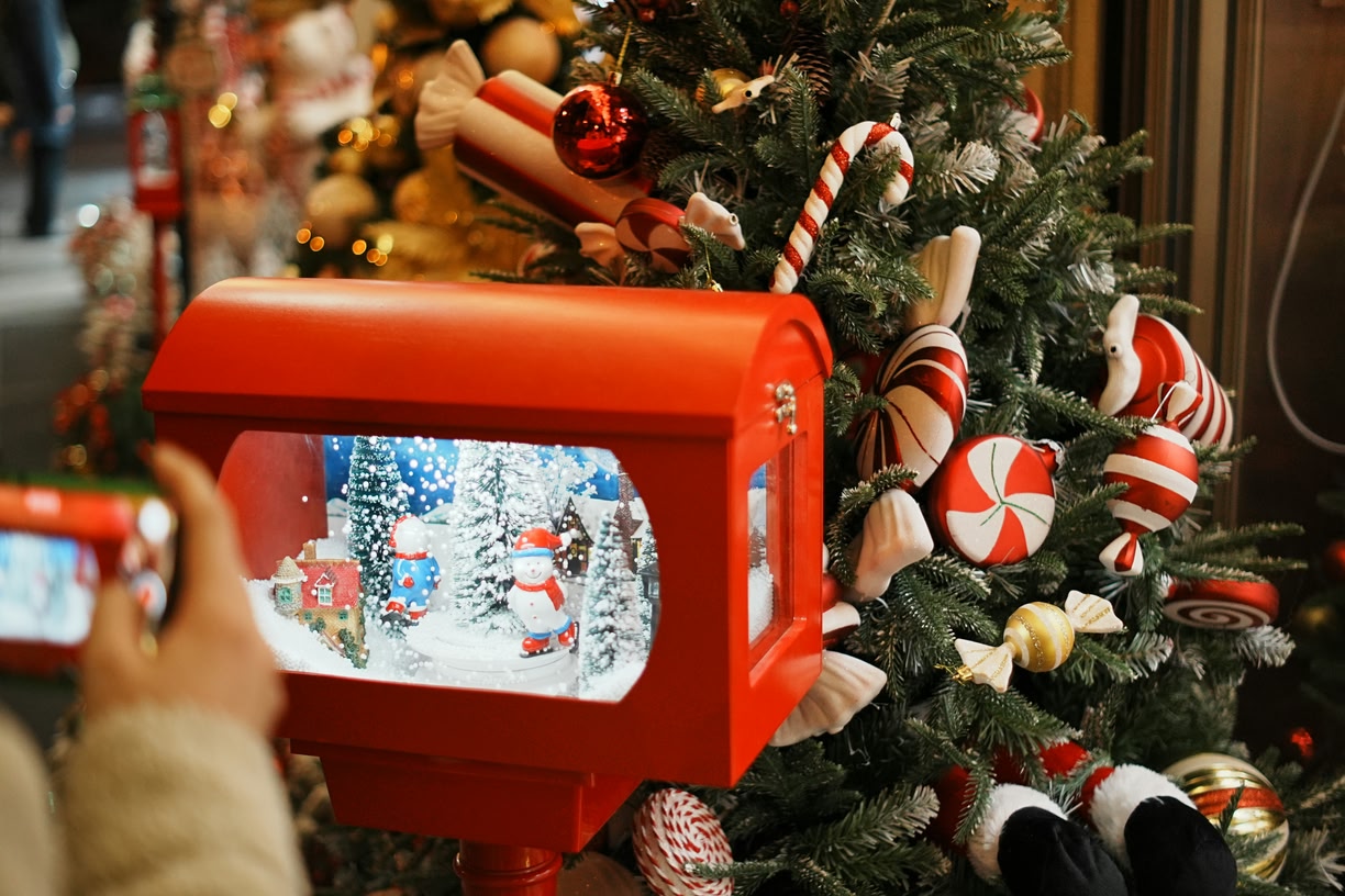 Christmas holidays with kids: 10 most exciting travel ideas