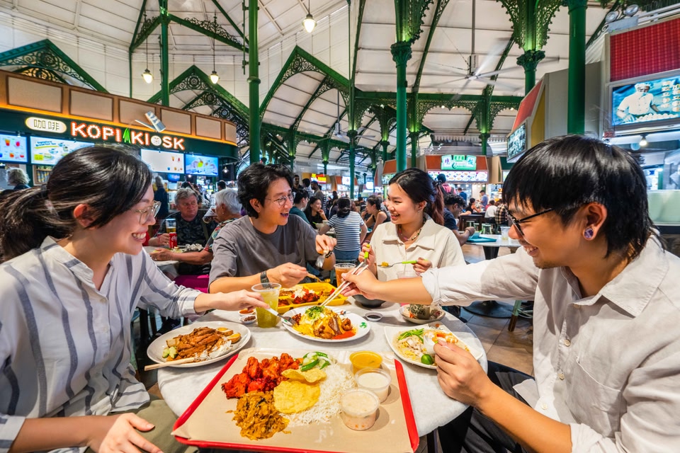 How to eat in Singapore