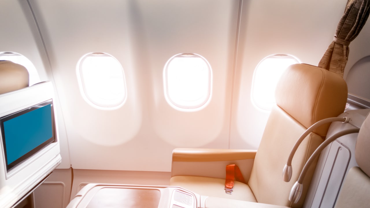 Business class versus first class: what are the key differences ...
