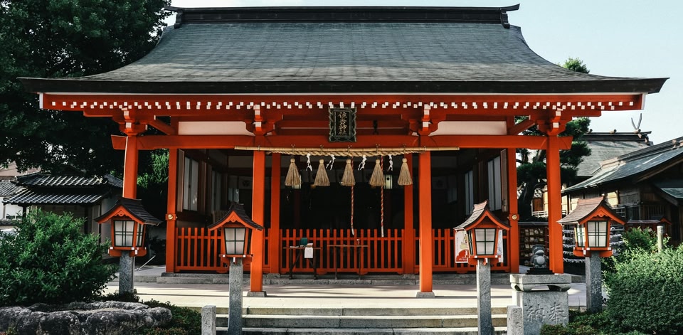 11 Tempel und Schreine in Japan, die ihr unbedingt sehen müsst ...