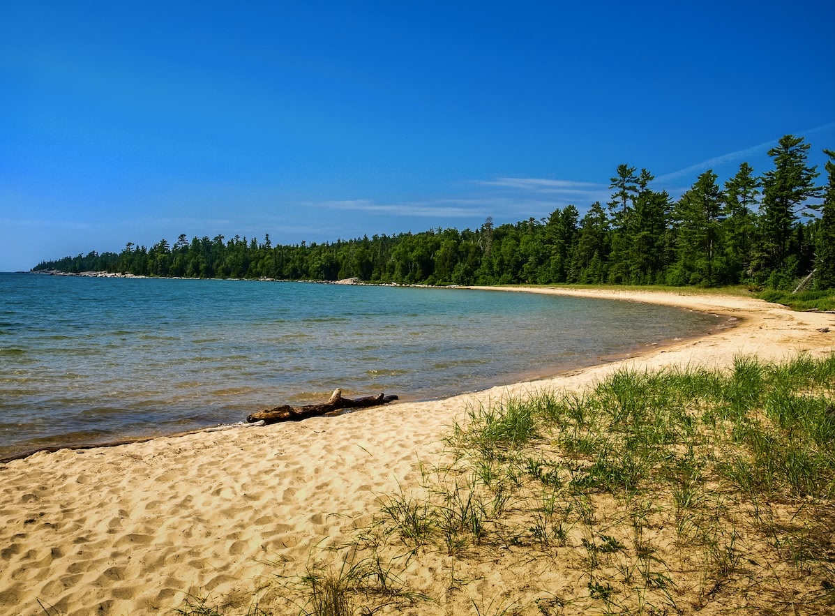 Best 10 unmissable beaches in Ontario | Skyscanner Canada