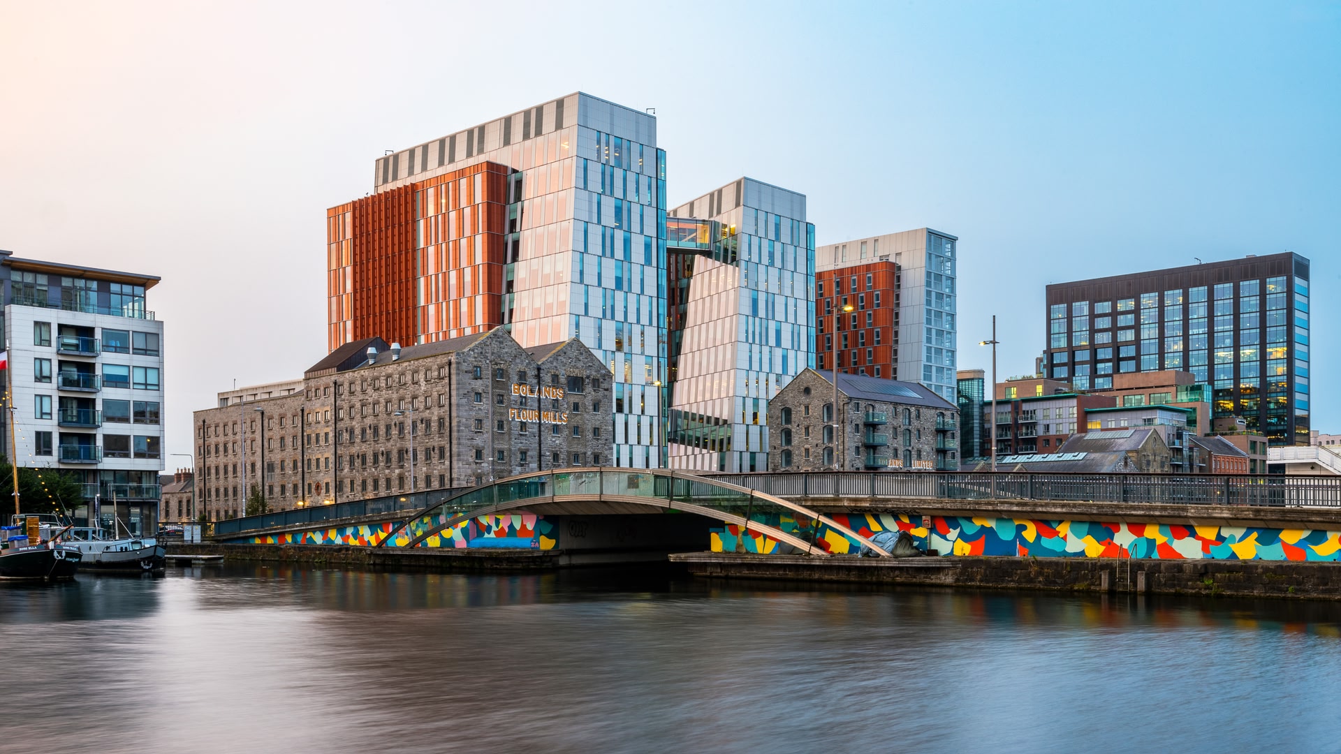 Grand Canal Dock, Grand Canal Dock Travel Guide 2025 | Skyscanner