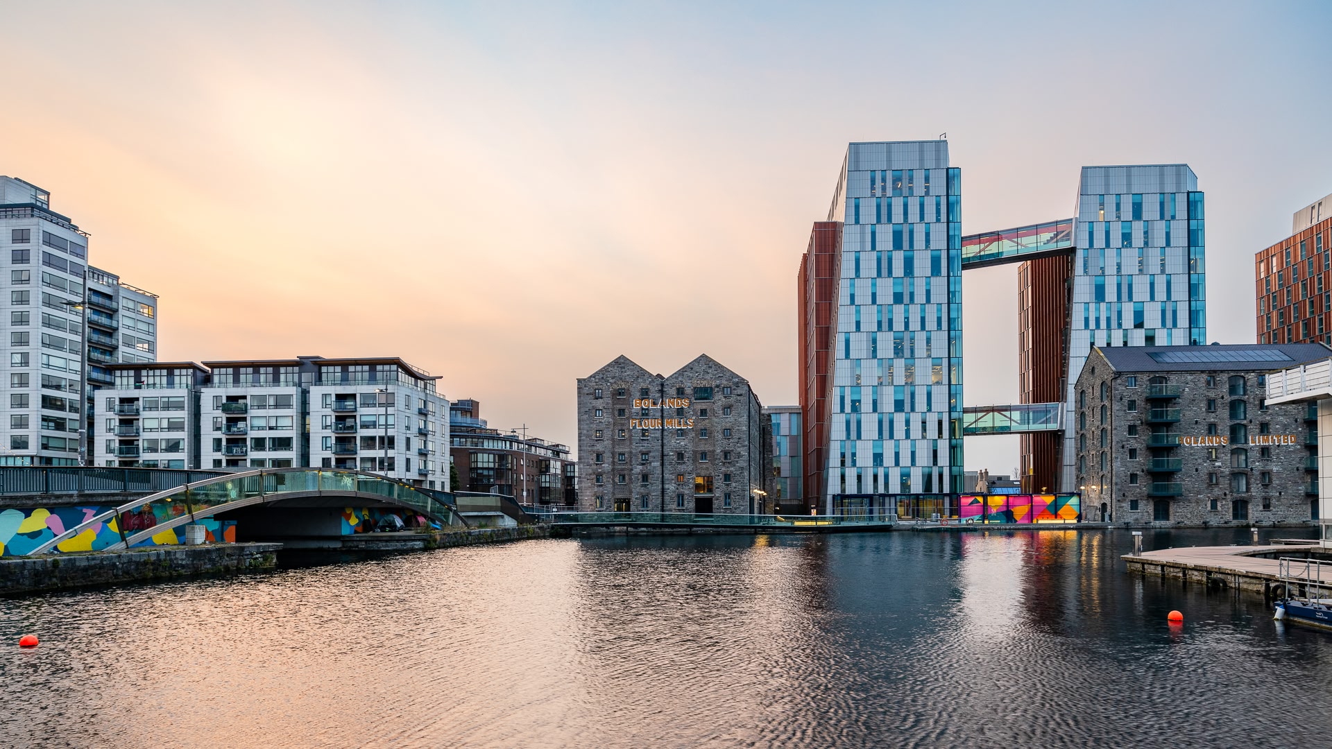Grand Canal Dock, Grand Canal Dock Travel Guide 2025 | Skyscanner