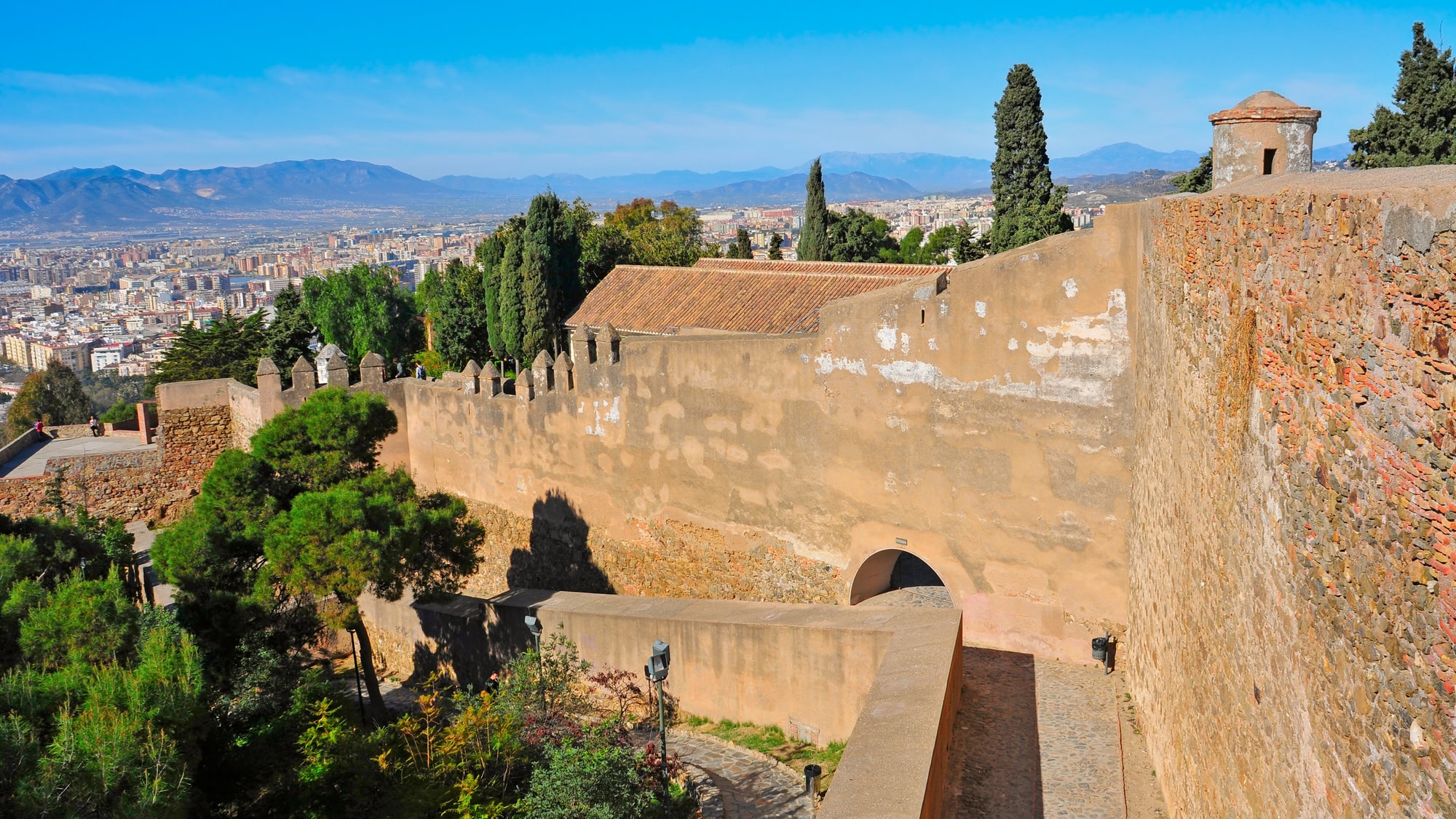 Reisen & Urlaub in Málaga, 2026 | Skyscanner