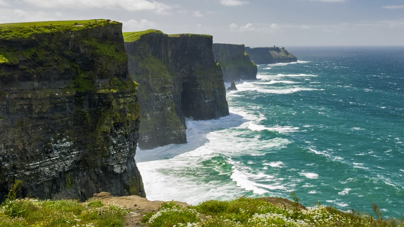 Ireland Holidays in 2026 from £26 | Skyscanner